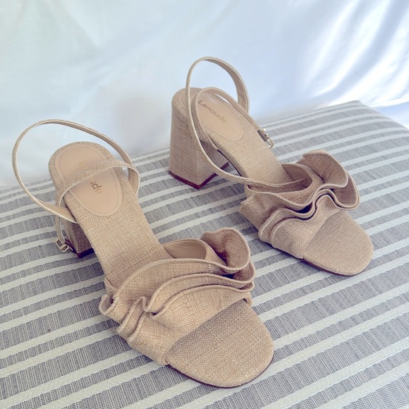 Larroude | Shoes | Larroude Selena Ruffle Sandal In Beige Raffia Size ...
